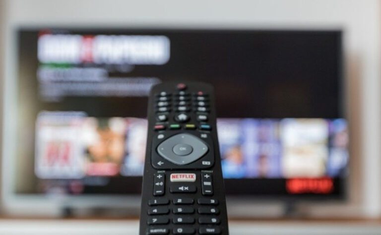 Control remoto: configurar un mando a distancia universal paso a paso